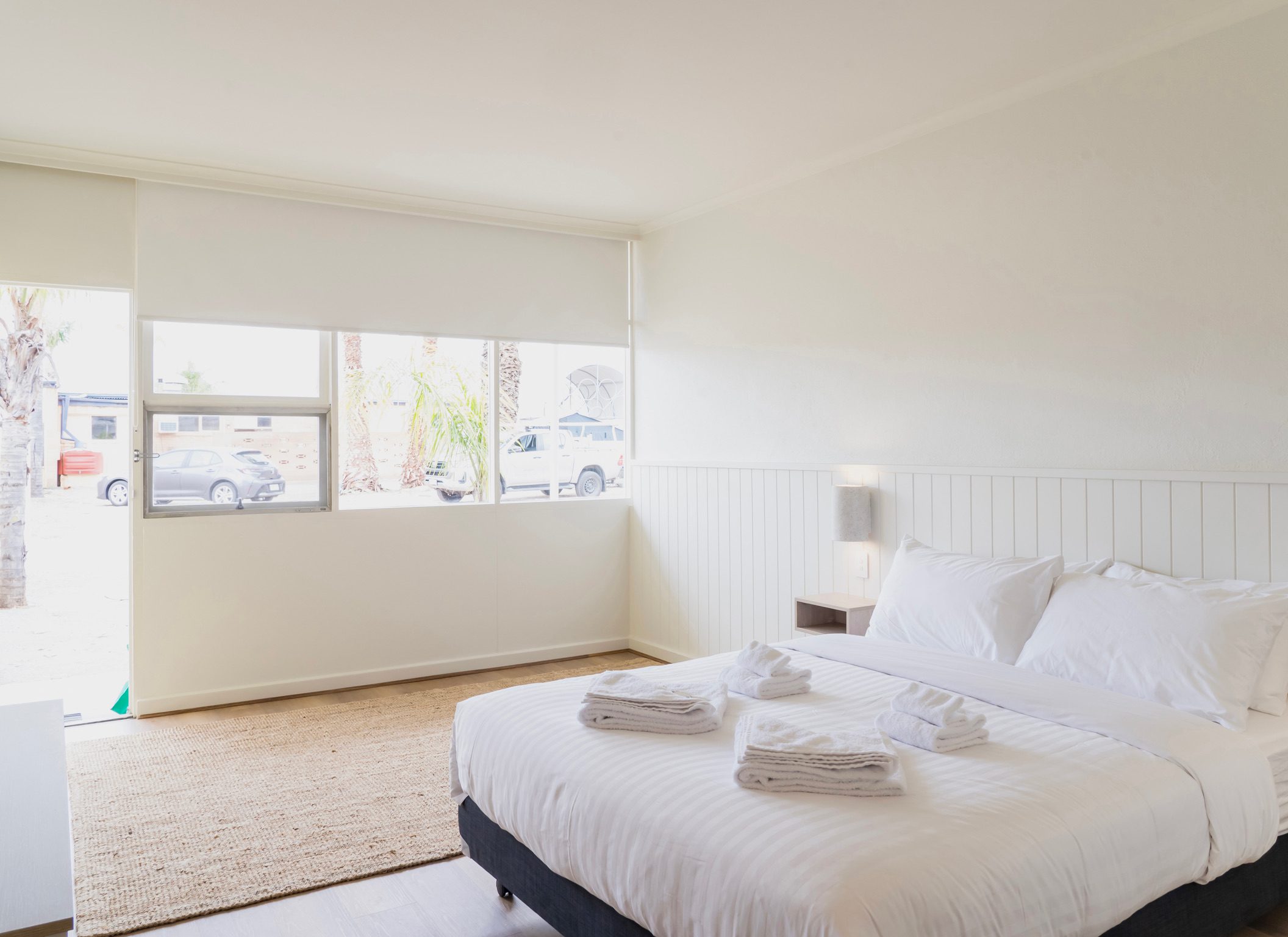 Accommodation - Port Broughton Hotel